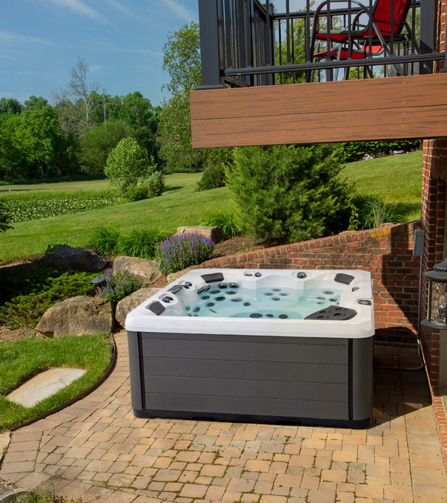 Master Spas Hot Tubs UK | Ultimate Hot Tubs